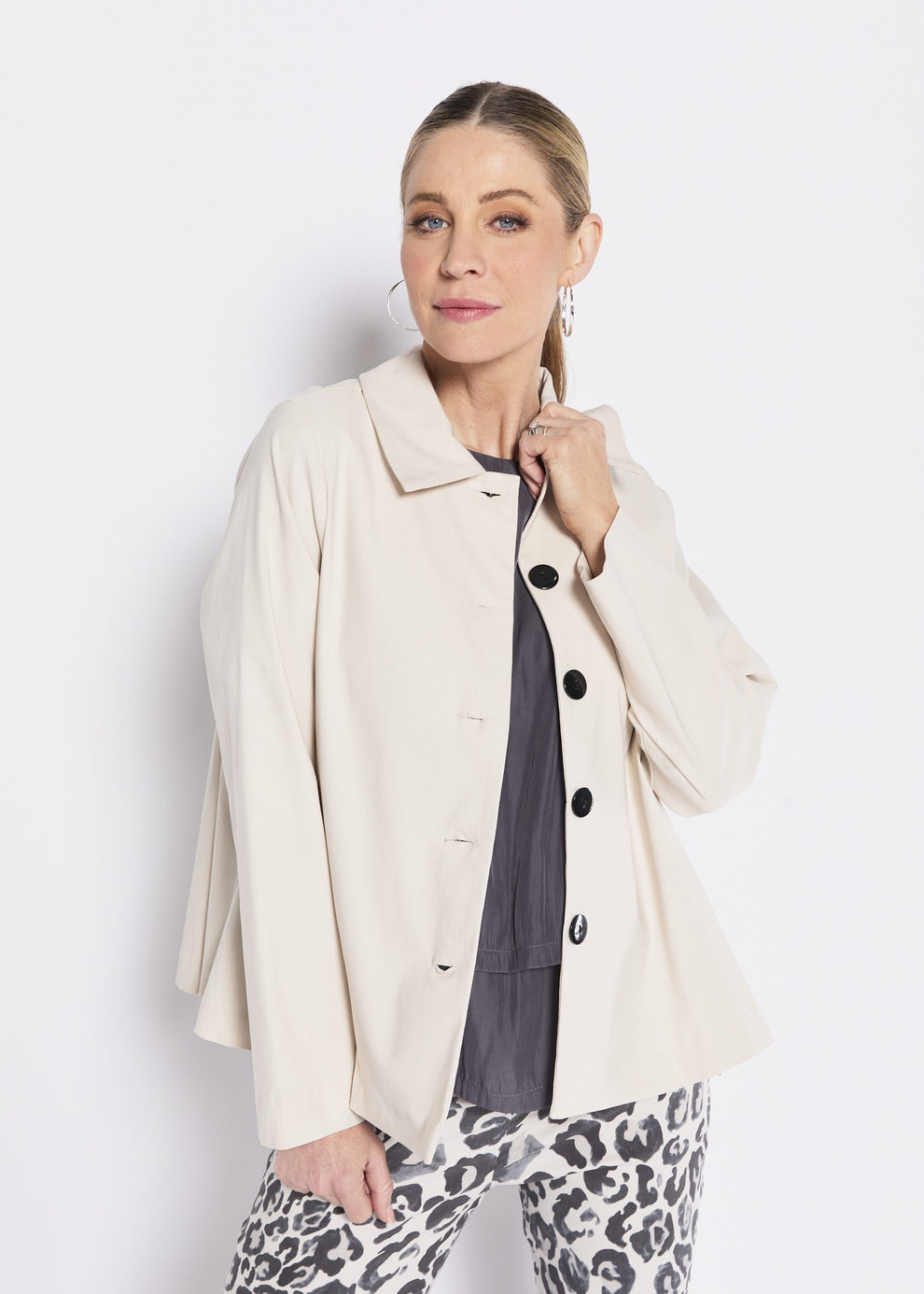 Zuzu Zenya Bengaline super stretch swing jacket in silt – Philosophy ...